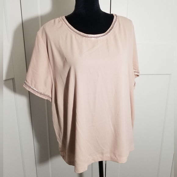 Forever 21 | Tops | Forever 2 3x Plus Size Rose Gold Top With Sequin ...